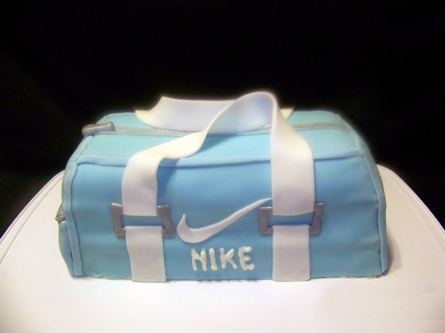 Nike Bag - CakeCentral.com