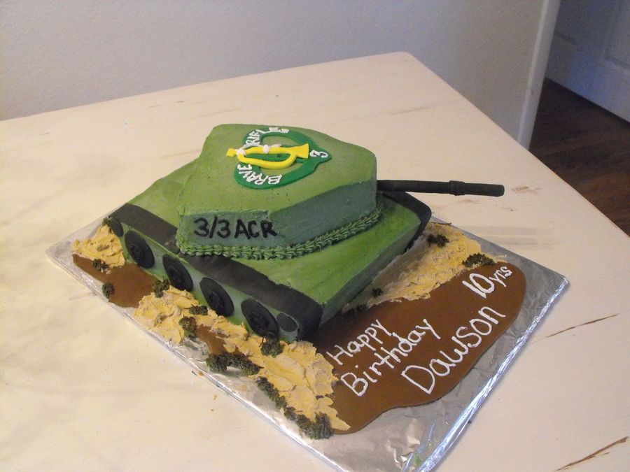 Army Tank Cake - CakeCentral.com