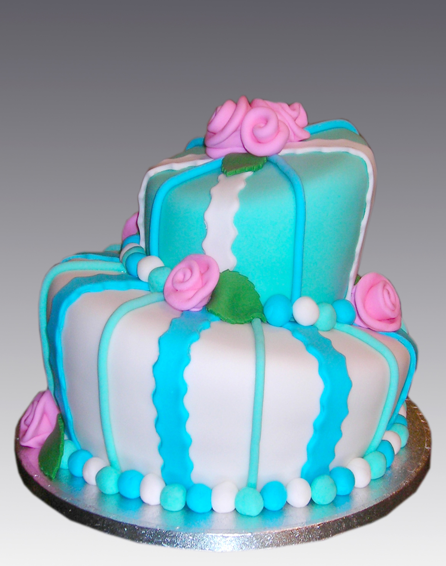 Wonky Cake - CakeCentral.com