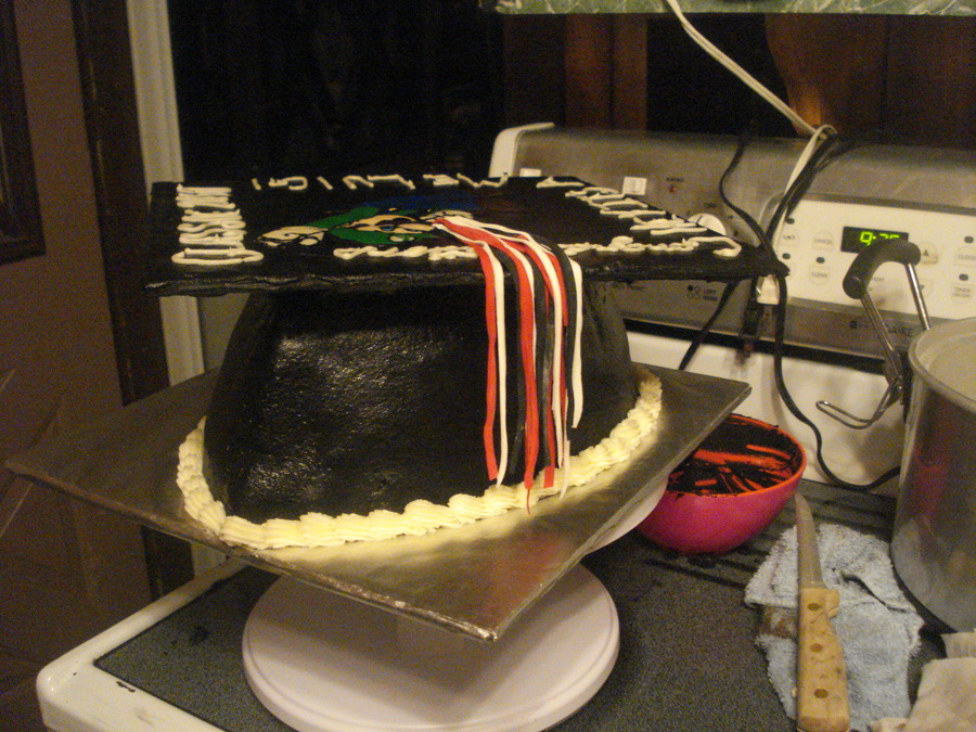 Luigi Decorated Graduation Cap. - CakeCentral.com