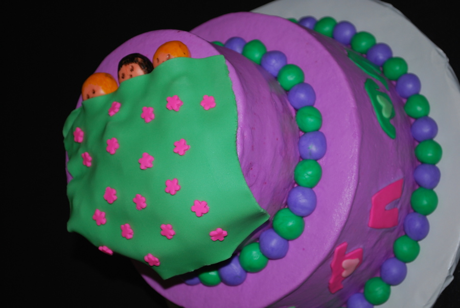 Slumber Party Cake - CakeCentral.com