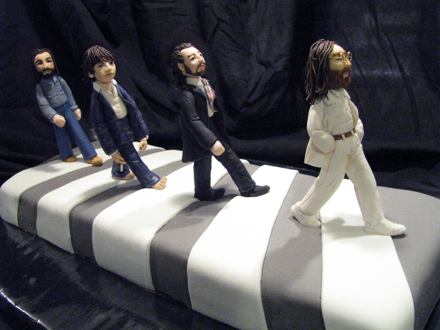 Beatles - Abbey Road - CakeCentral.com