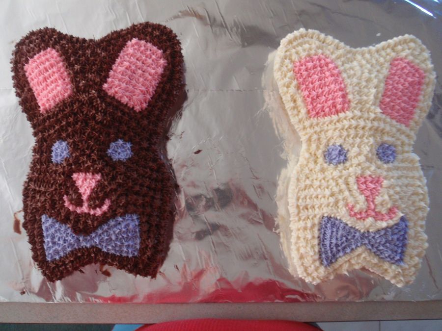 Bunnies - CakeCentral.com