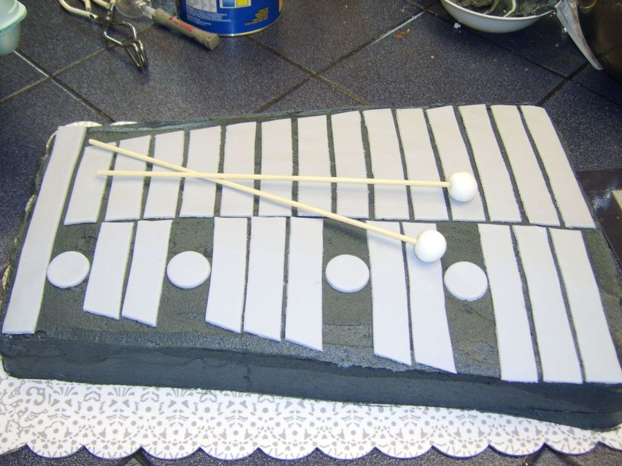 Xylophone Cake - CakeCentral.com