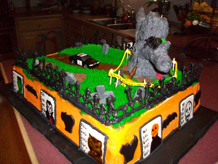 Halloween Crime Scene - CakeCentral.com