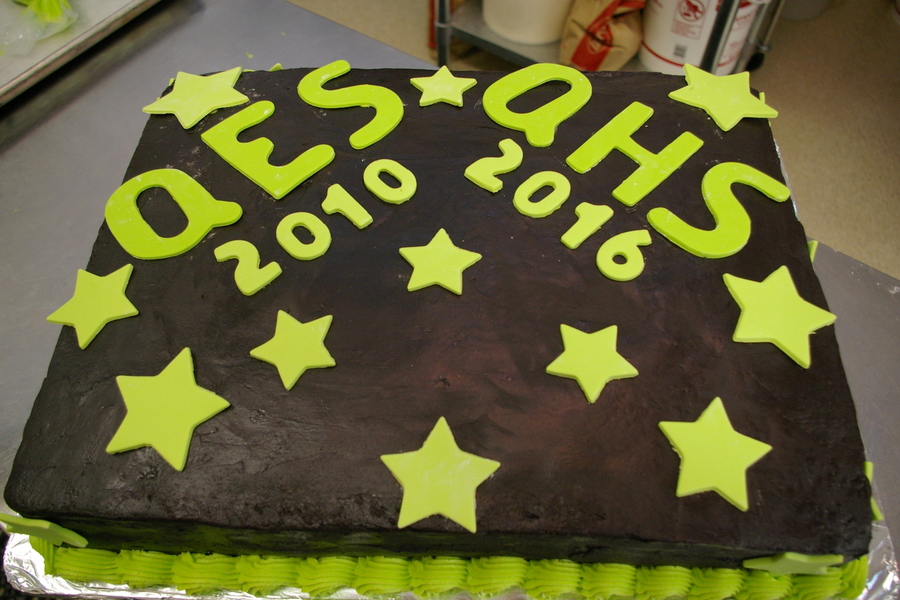 6Th Grade Graduation - CakeCentral.com