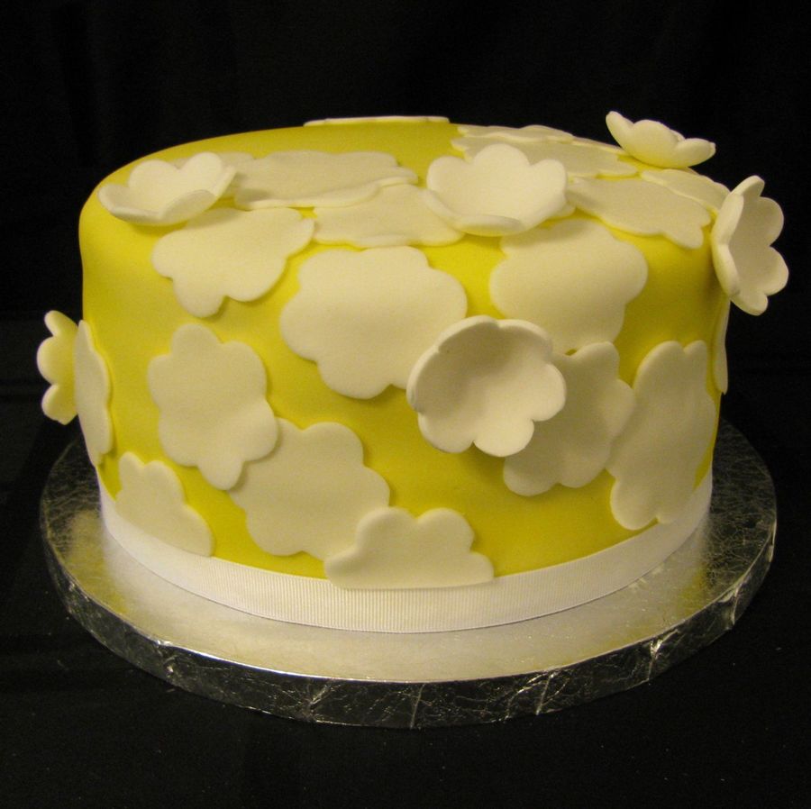 Yellow With White Applique Flowers - CakeCentral.com