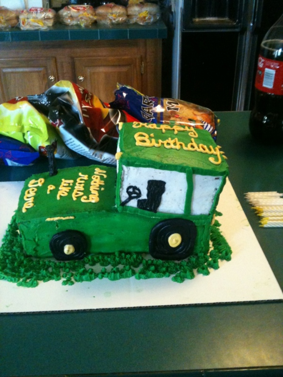 John Deere - CakeCentral.com