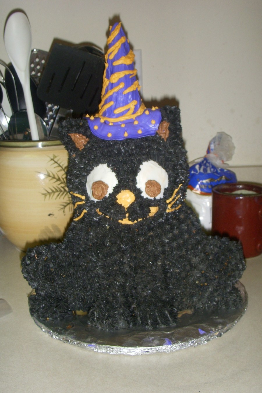 Kitty Kat Witch - CakeCentral.com