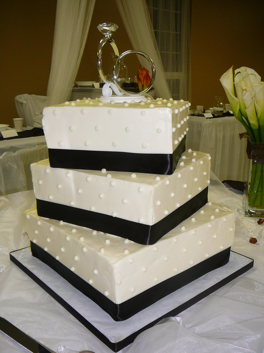 Miranda's Cake - CakeCentral.com