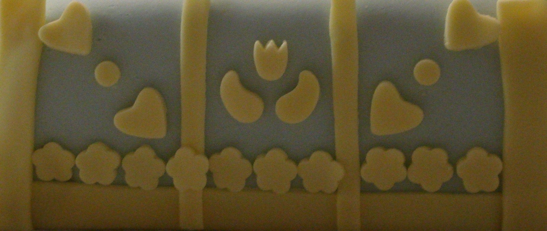 My First Fondant Cake- Gift Box - CakeCentral.com