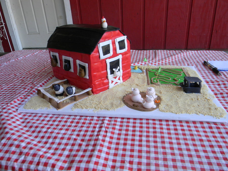 Barn Cake - CakeCentral.com