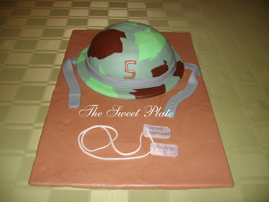 Army Helmet Cake - CakeCentral.com