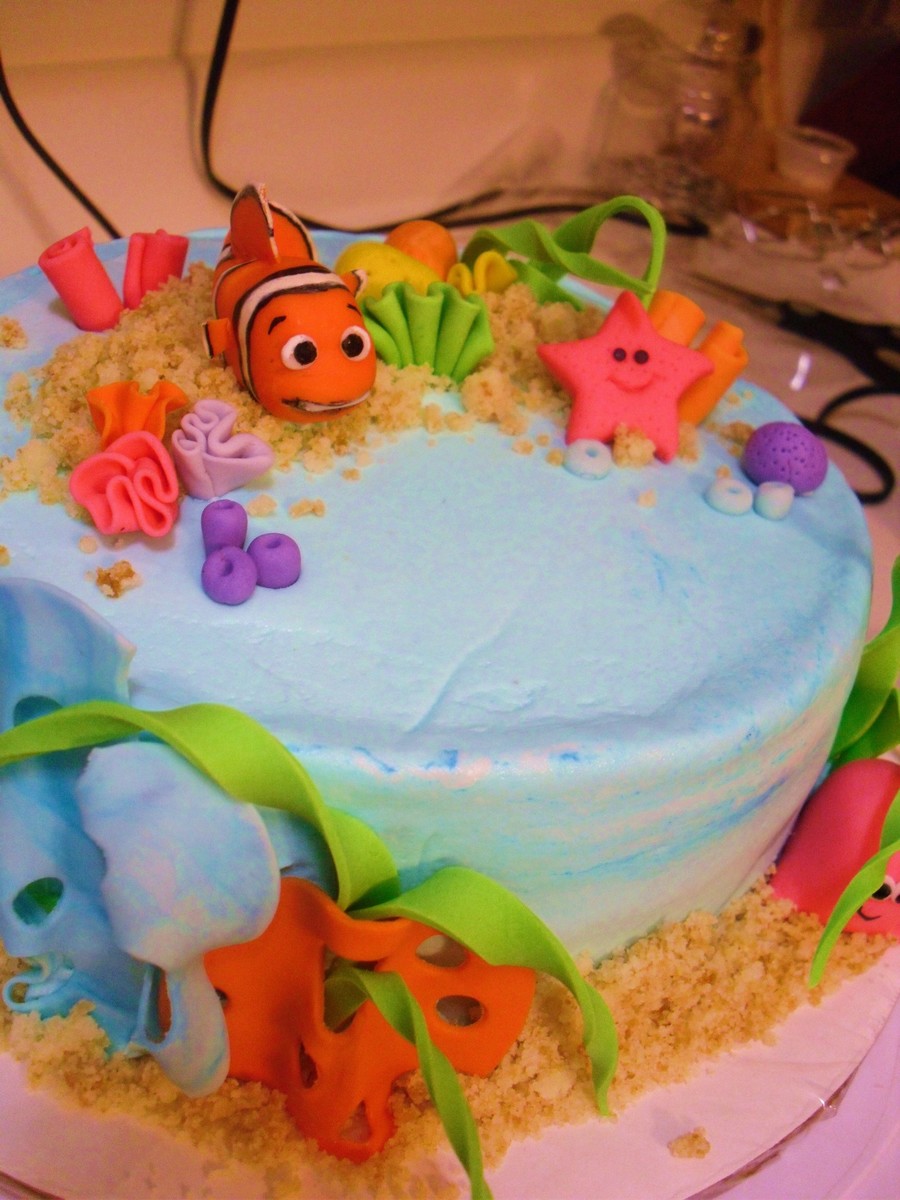 Finding Nemo Cake - CakeCentral.com