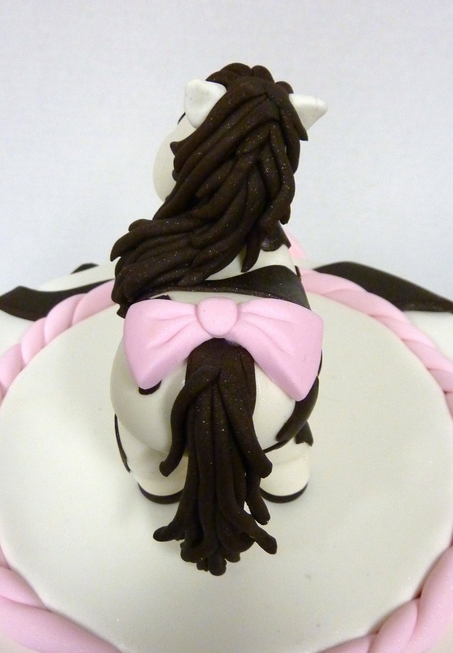 Pinto Horse Birthday Cake - CakeCentral.com