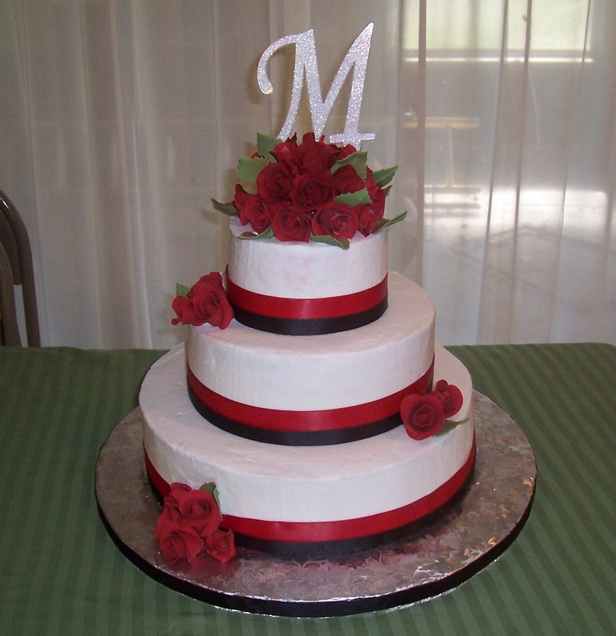 Red Roses - CakeCentral.com