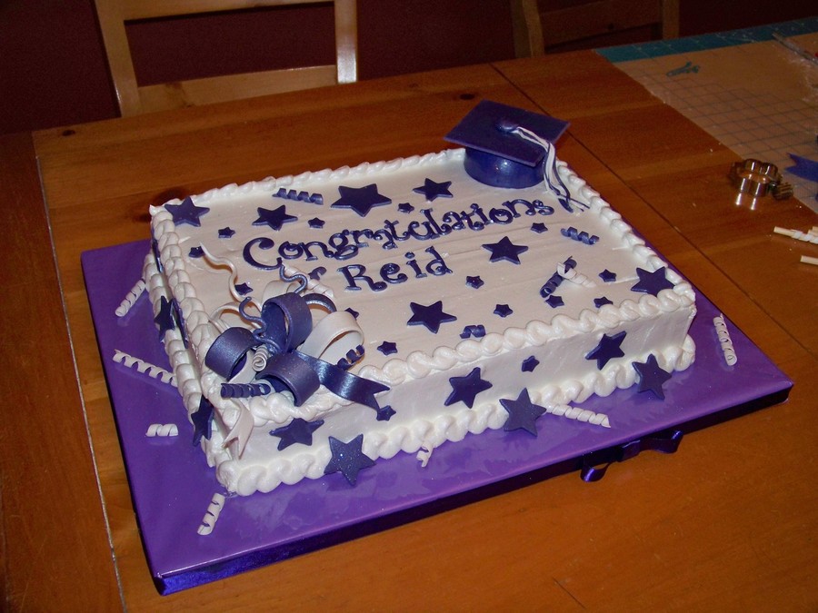 8Th Grade Graduation Cake - CakeCentral.com