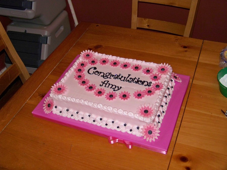 8Th Grade Graduation Cake - CakeCentral.com