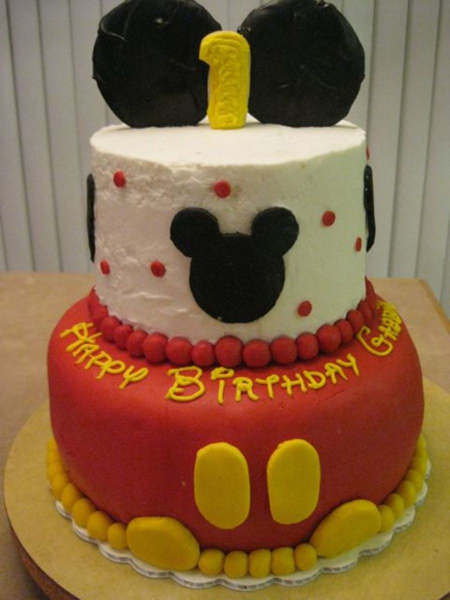 Mickey Mouse 1St Birthday Cake - CakeCentral.com