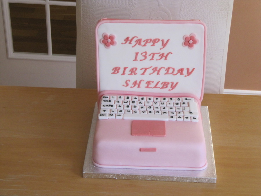 Pink Laptop - CakeCentral.com