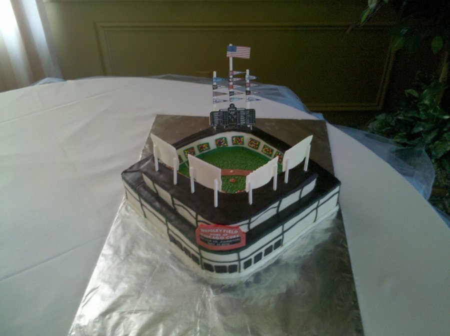 Wrigley Field - CakeCentral.com