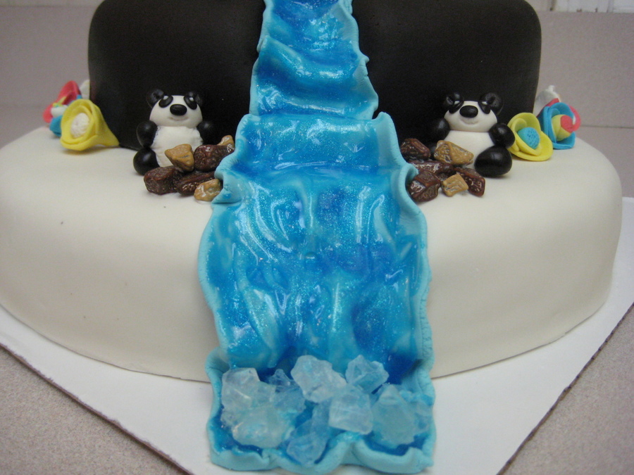 3 Layer Waterfall Cake - CakeCentral.com