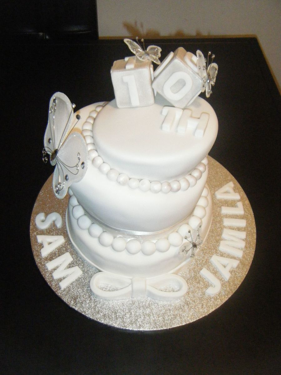 10Th Wedding Anniversary Cake - CakeCentral.com
