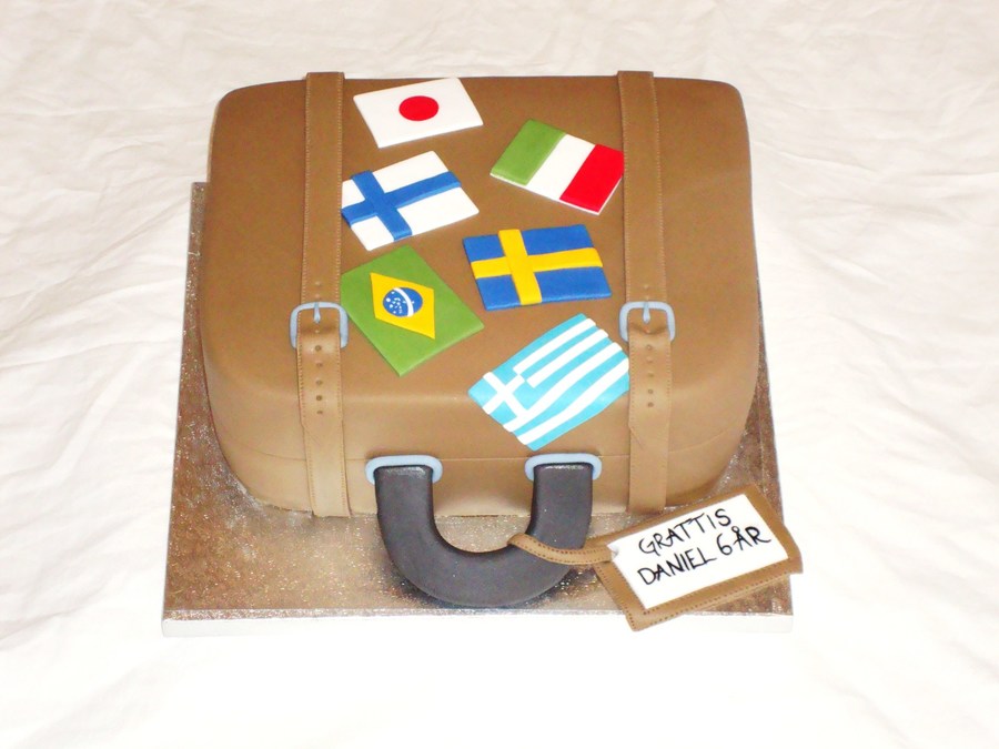 Suit Case Cake - CakeCentral.com