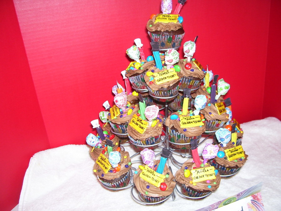 Willy Wonka Cupcakes - CakeCentral.com