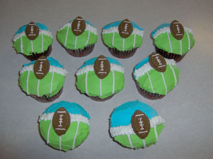 Football Cupcakes - CakeCentral.com