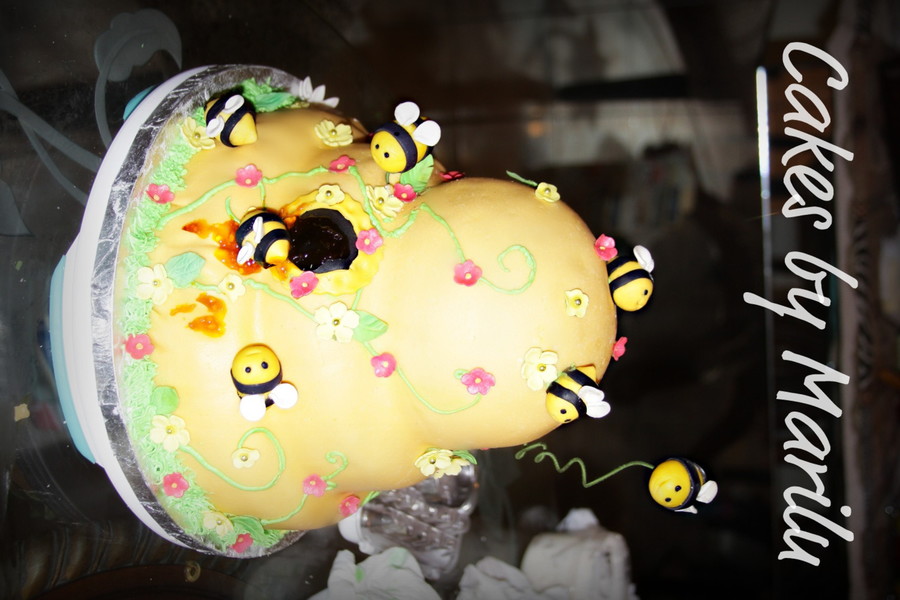 Bee Hive - CakeCentral.com