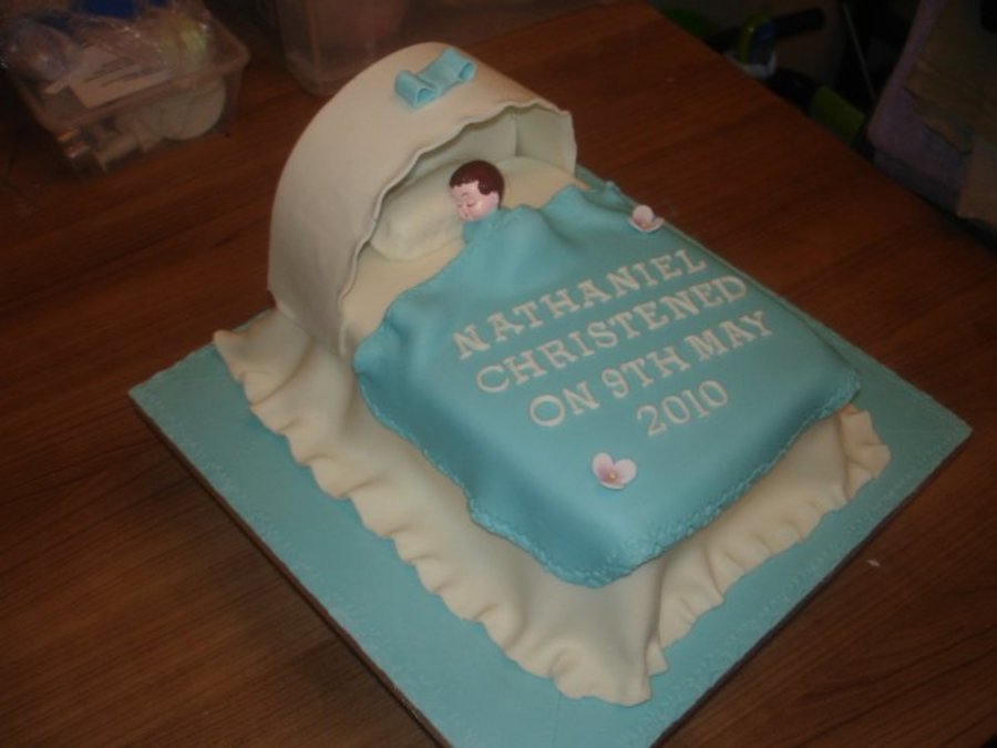 Moses Basket - CakeCentral.com