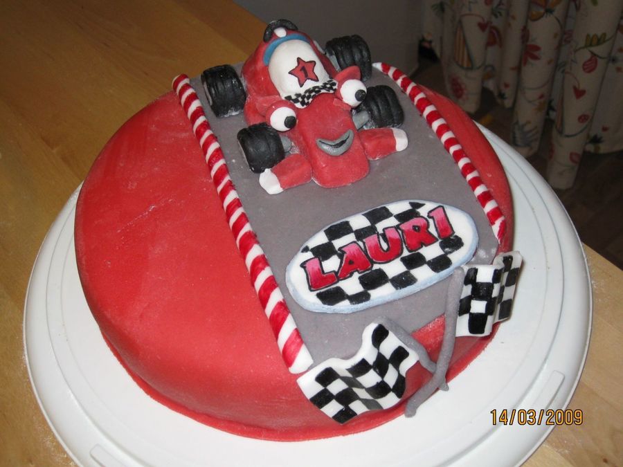 Roary The Racing Car Cake - CakeCentral.com