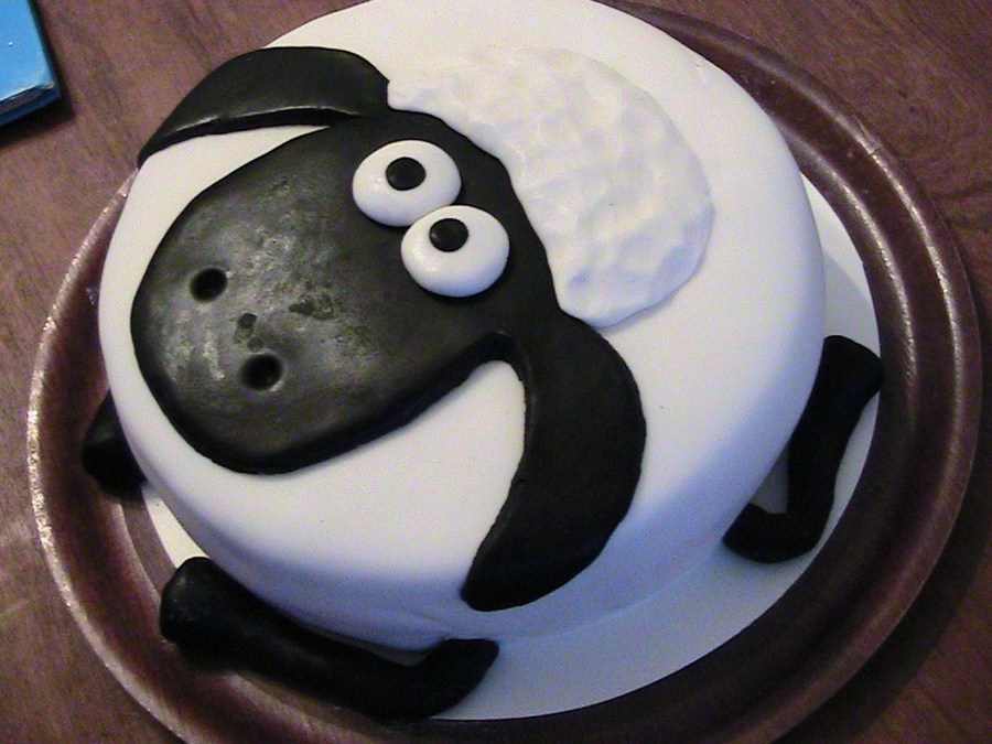 Shaun The Sheep Cake - CakeCentral.com