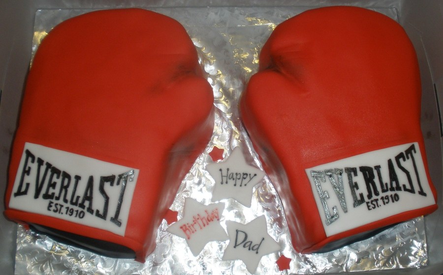 Boxing Gloves - CakeCentral.com