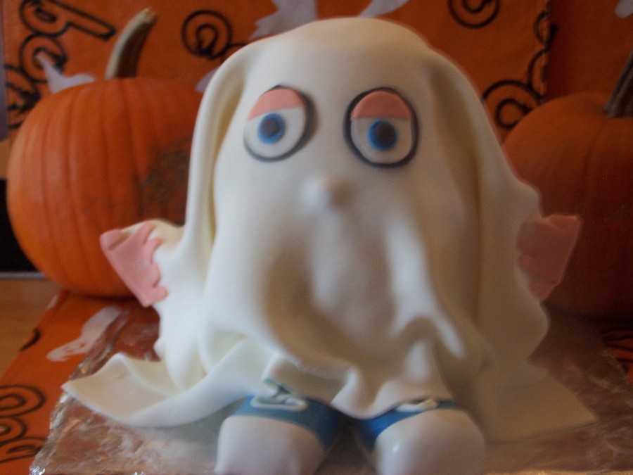 Ghost Cake - CakeCentral.com