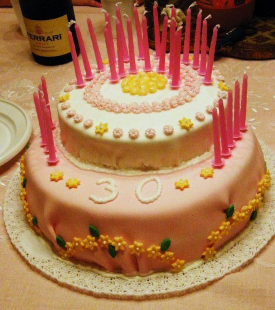 Torta30.jpg - CakeCentral.com