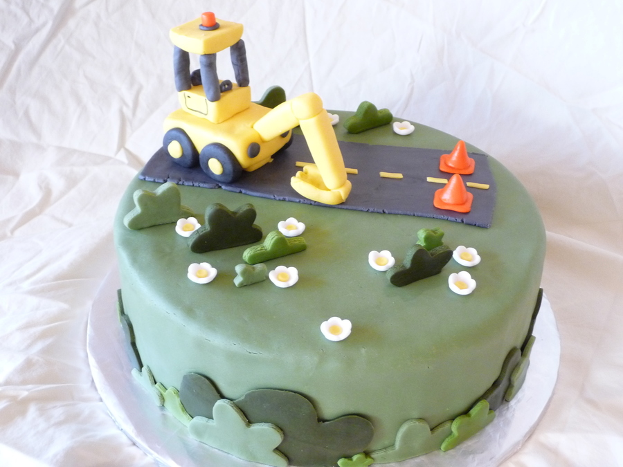 Digger Construction Cake - CakeCentral.com