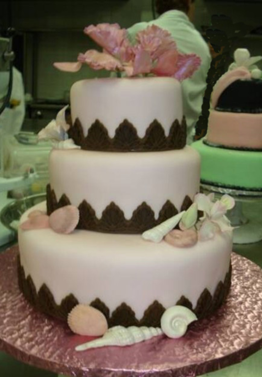 Fci Final Wedding Cake - CakeCentral.com