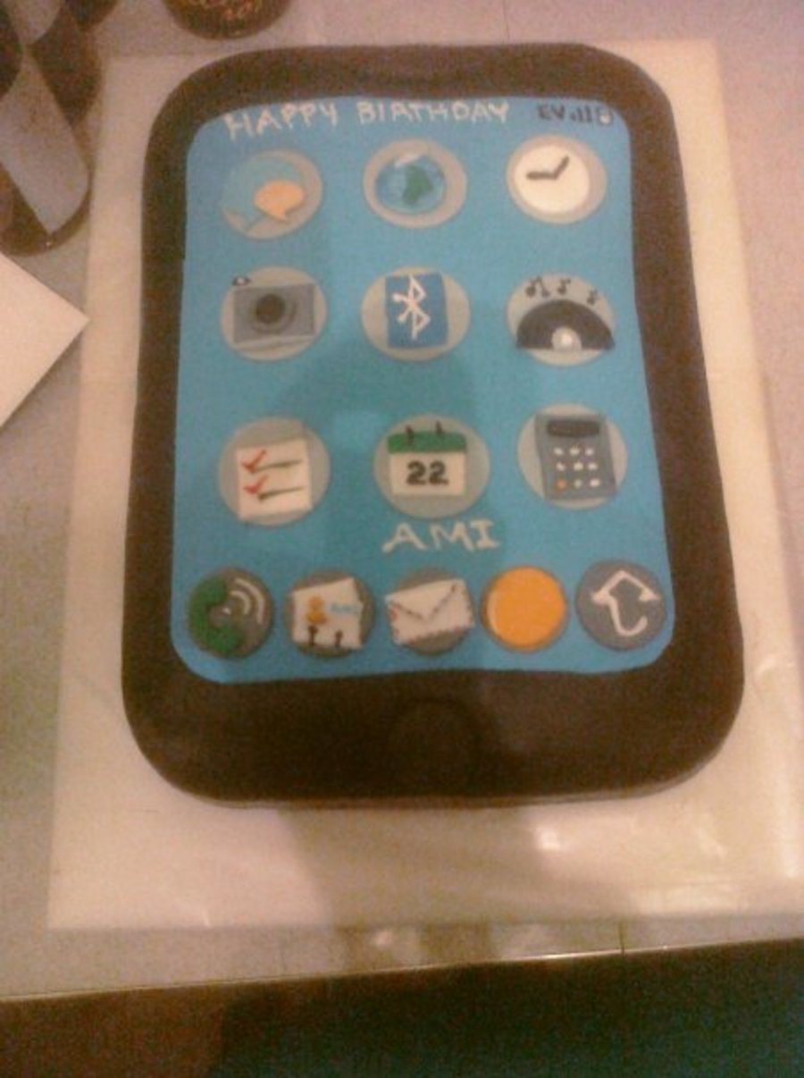 Palm Pre Cell Phone With Icons - CakeCentral.com