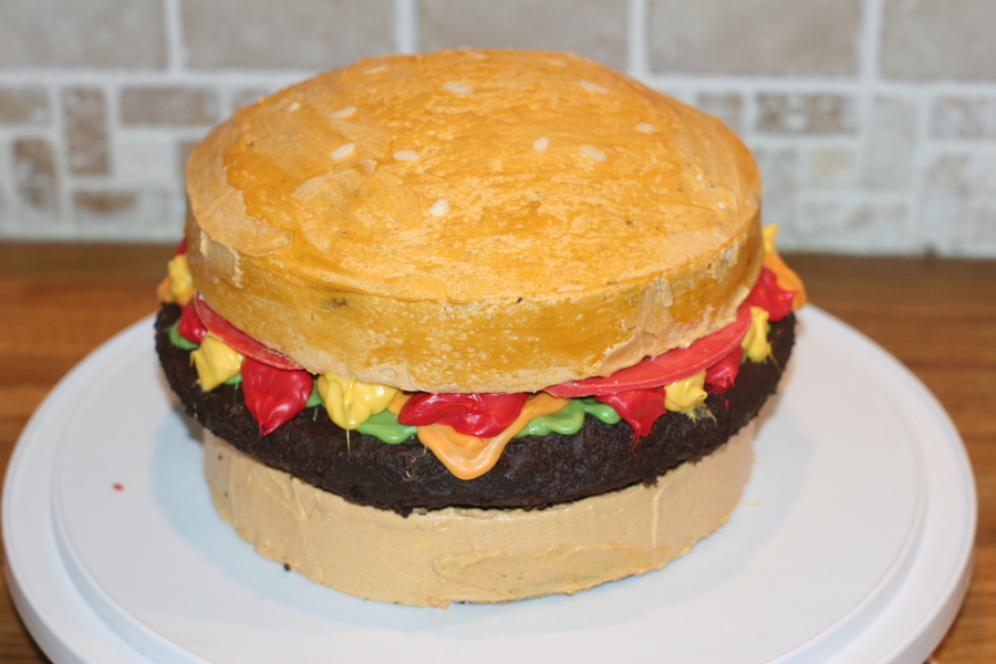 Cheeseburger Birthday Cake - CakeCentral.com