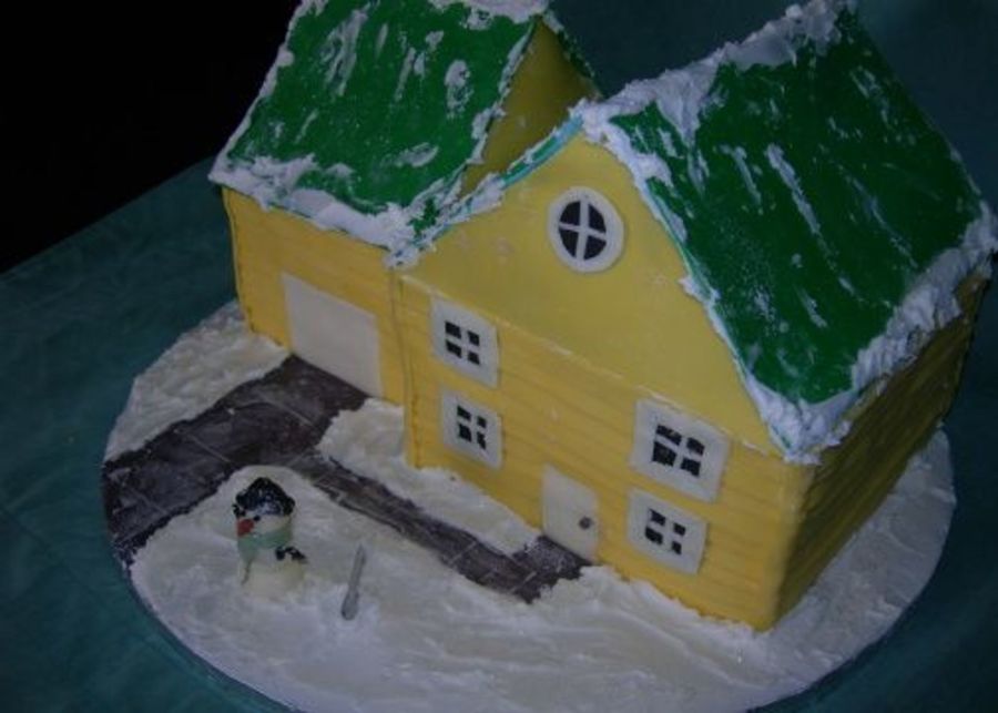 Snowy House - CakeCentral.com