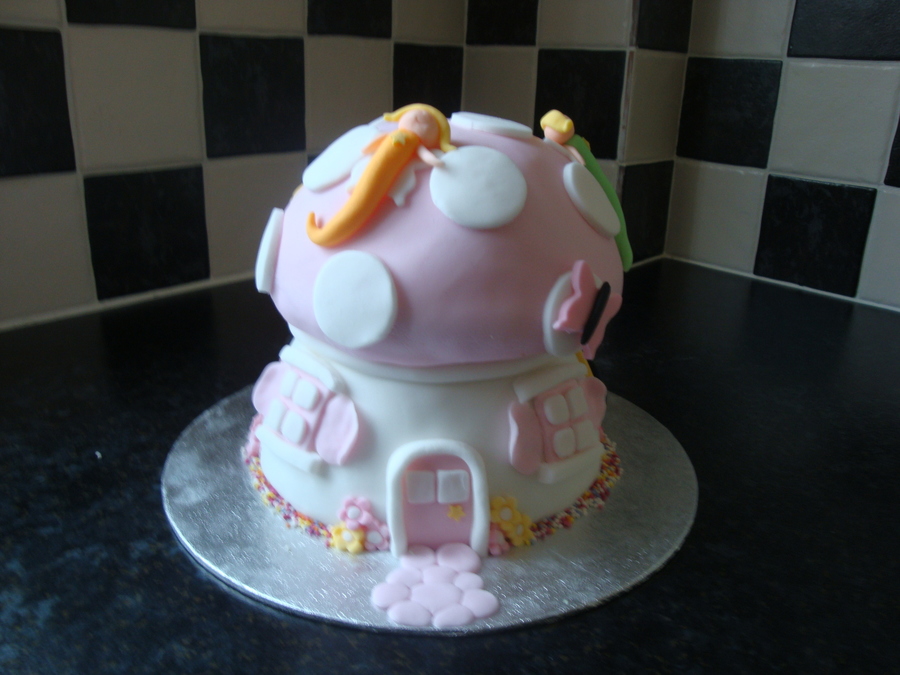 Fairy Toadstool - CakeCentral.com