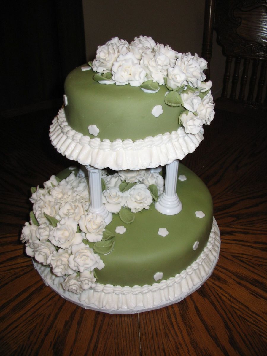 Classroom Wedding Cake - CakeCentral.com
