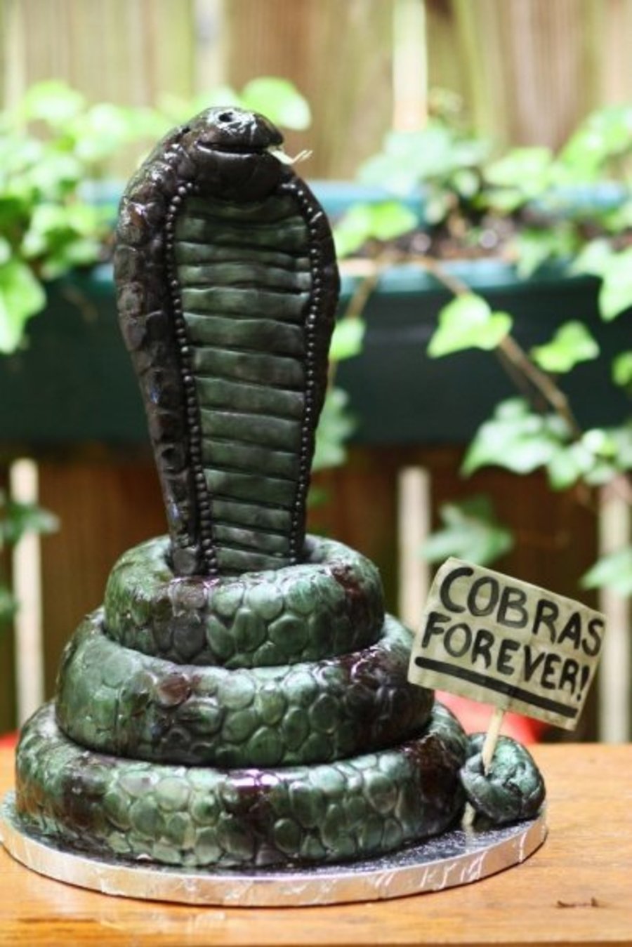 Cobra Cake - CakeCentral.com