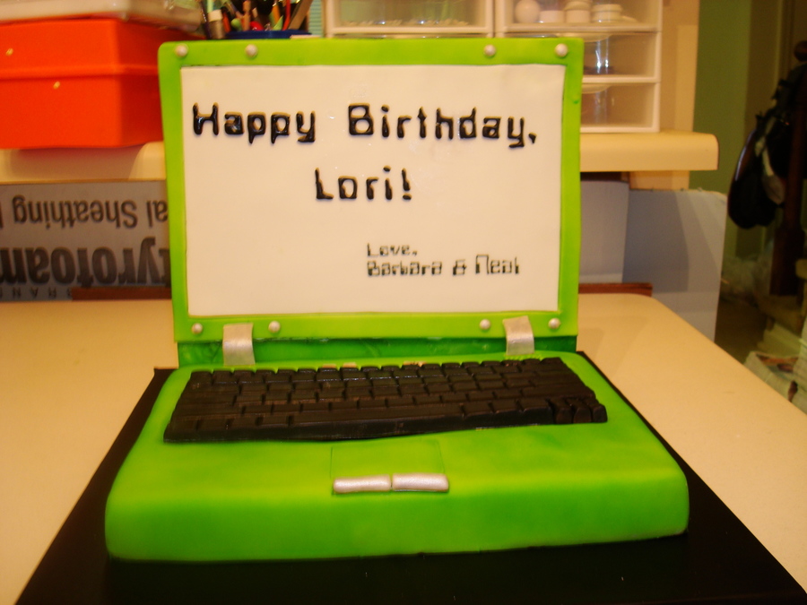 Laptop Cake - CakeCentral.com