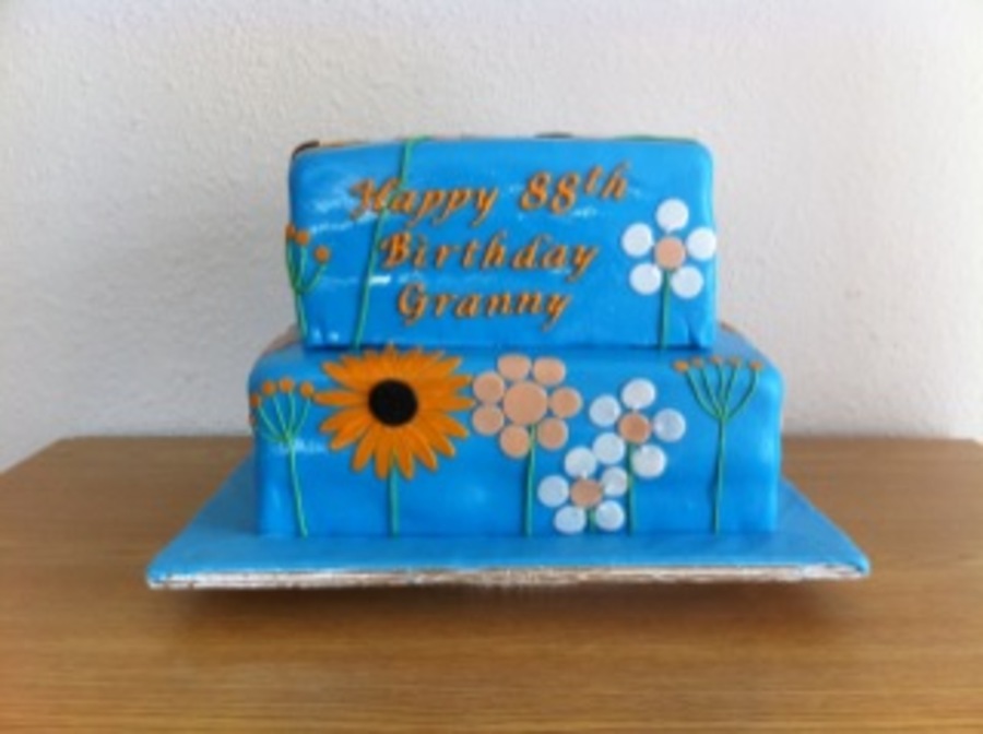 88Th Birthday Cake - CakeCentral.com