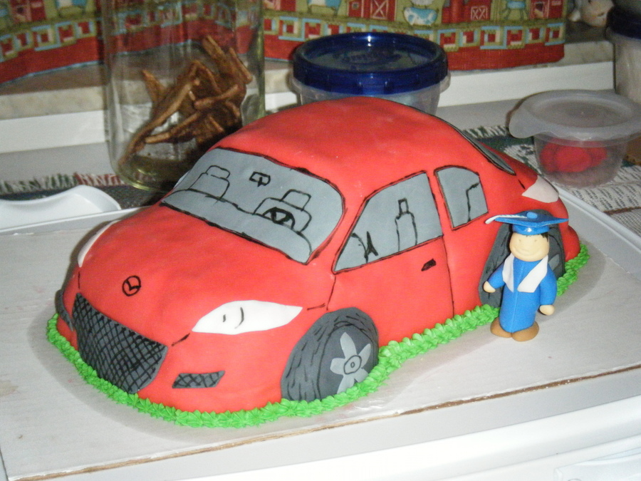 Graduation Car - CakeCentral.com
