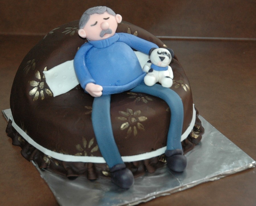 Chair Cake - CakeCentral.com