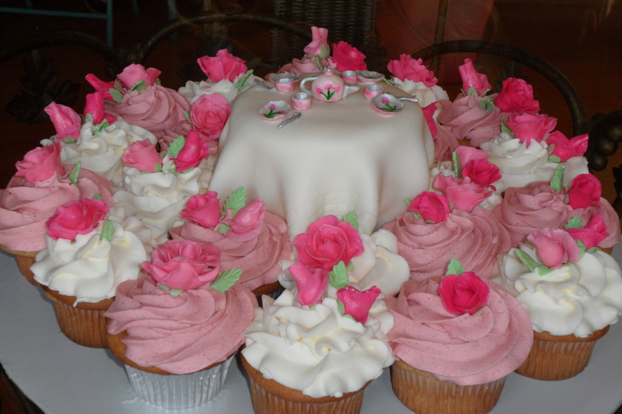 Tea Party Cupcakes With Tea Set - CakeCentral.com